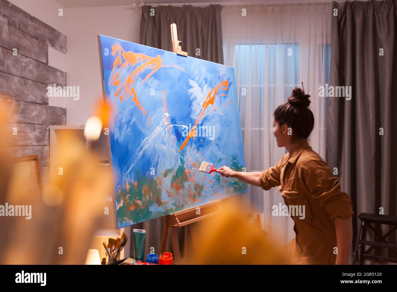 Painting of women artists home hi-res stock photography and images - Alamy