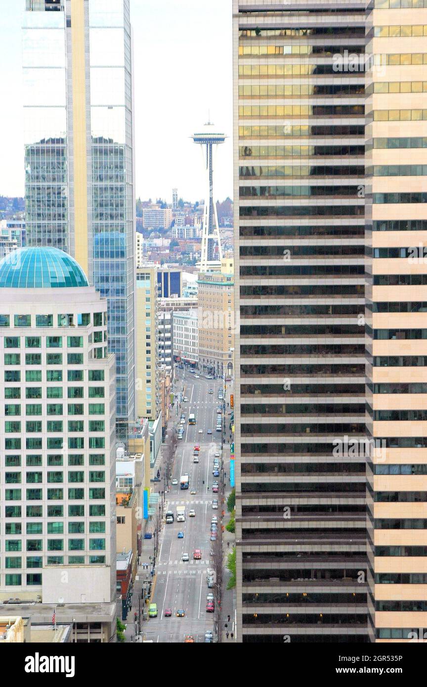 Urban cityscape of modern glass window skyscrapers of Seattle, the USA ...