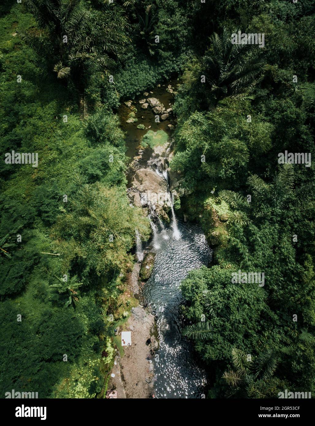 4k waterfall hi-res stock photography and images - Alamy