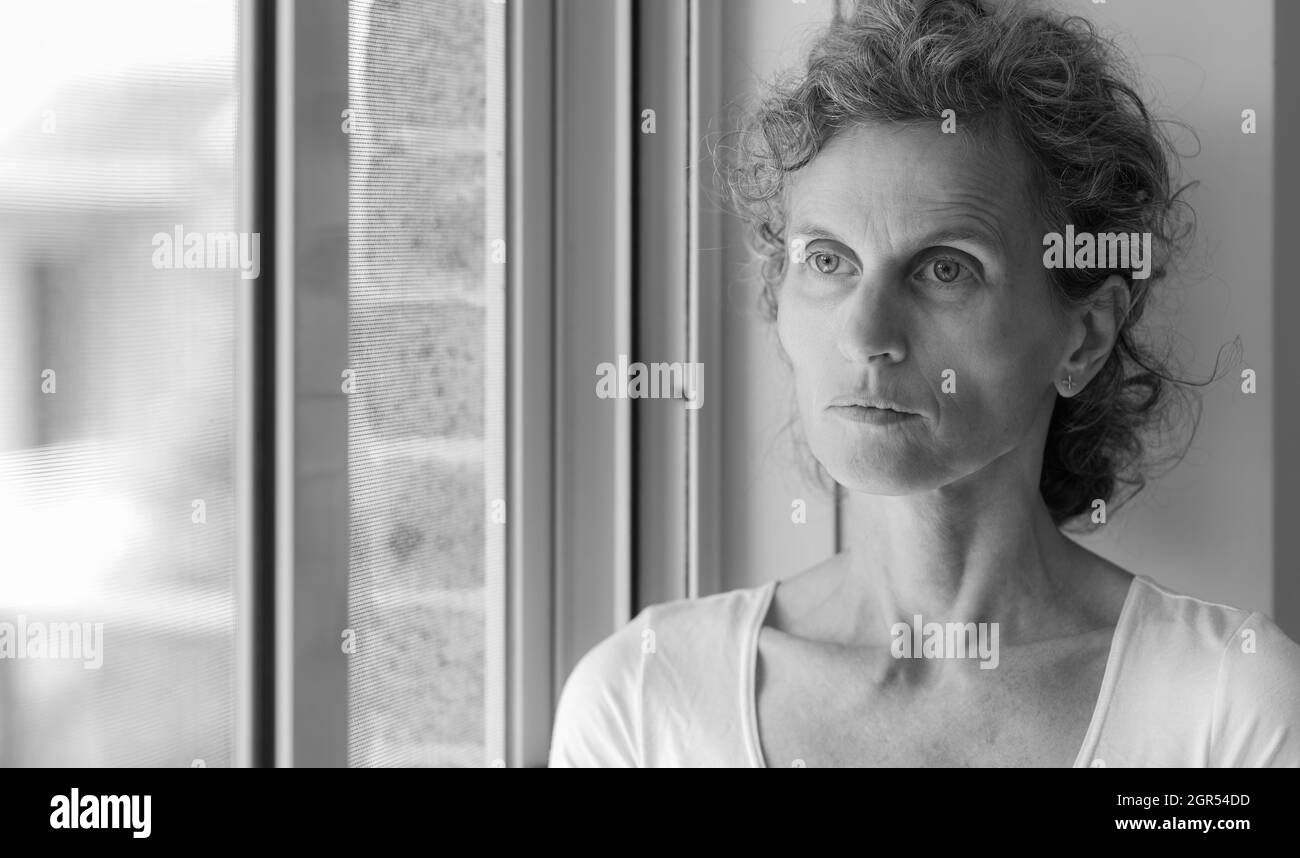 Reflection window woman natural Black and White Stock Photos & Images ...