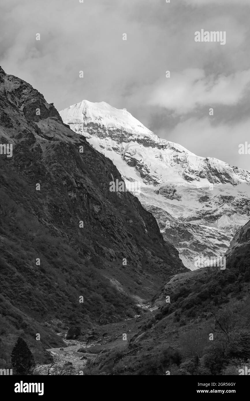 Pindari river hi-res stock photography and images - Alamy