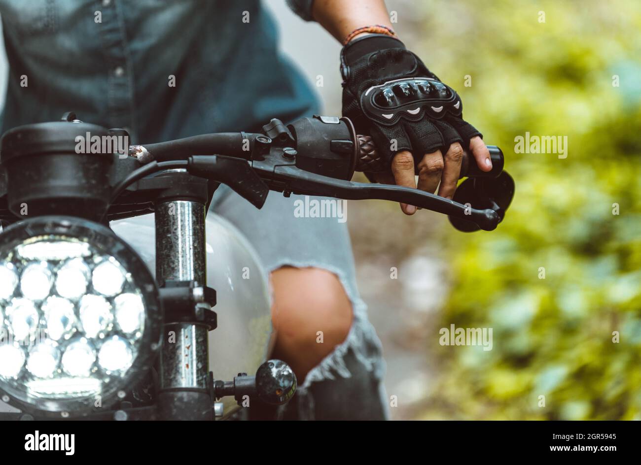 Woman cycling mexico hi-res stock photography and images - Alamy