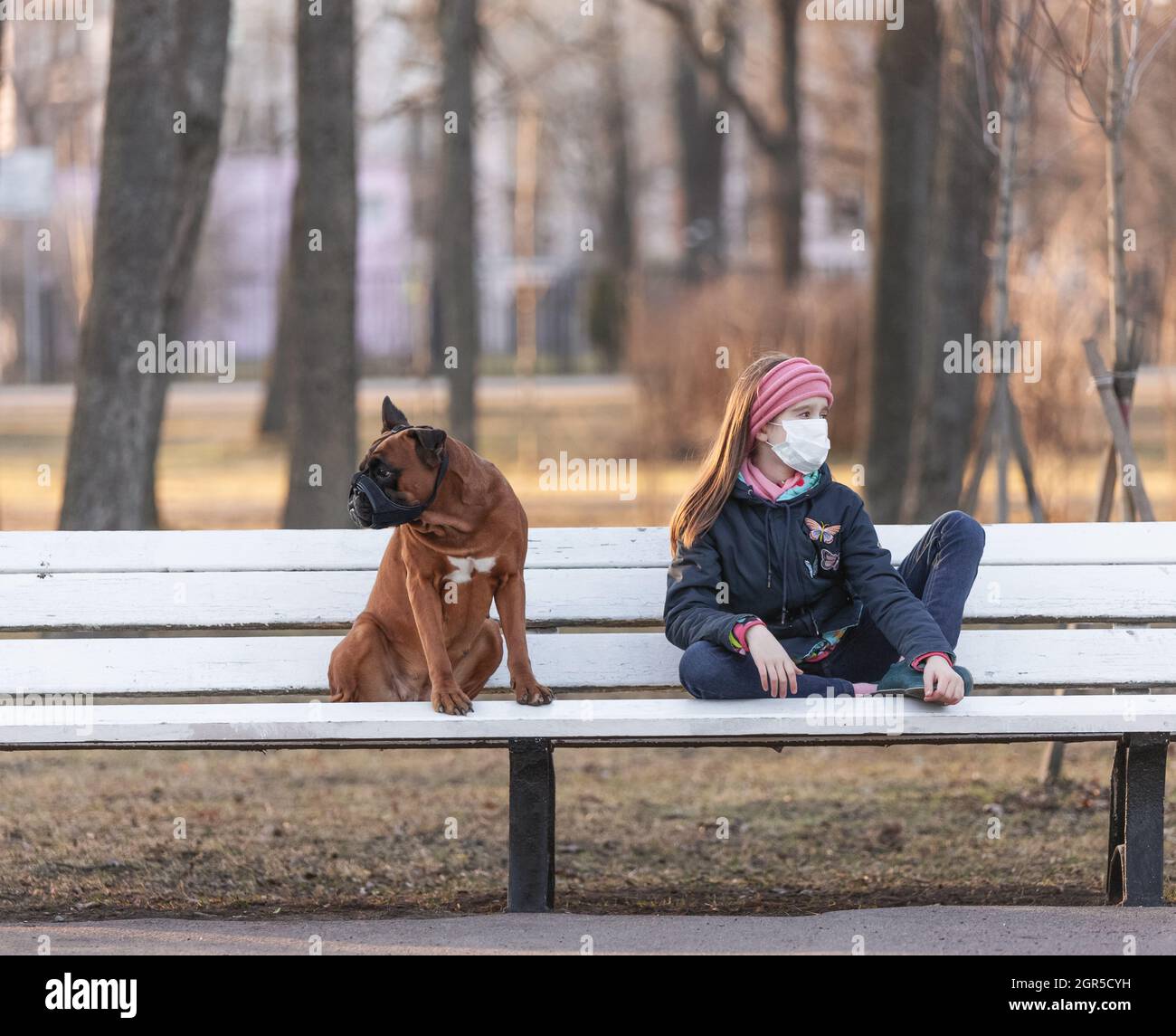 Masked girls hi-res stock photography and images - Alamy