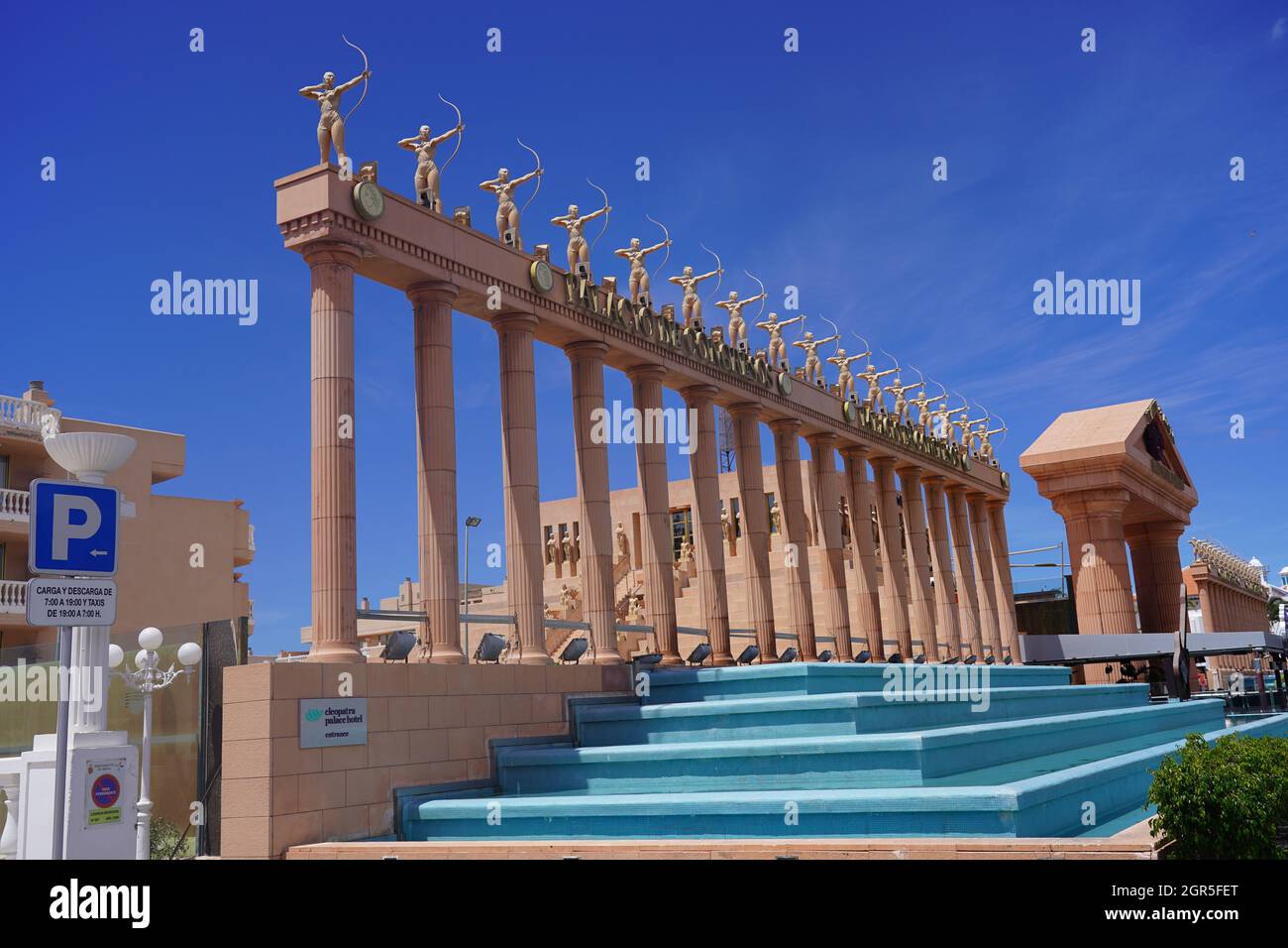 Ancient architecture of rome hi-res stock photography and images - Alamy