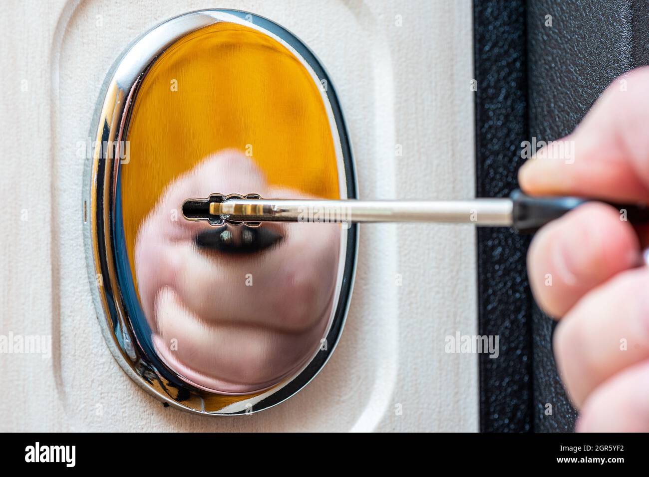 Finger nail opening hi-res stock photography and images - Alamy