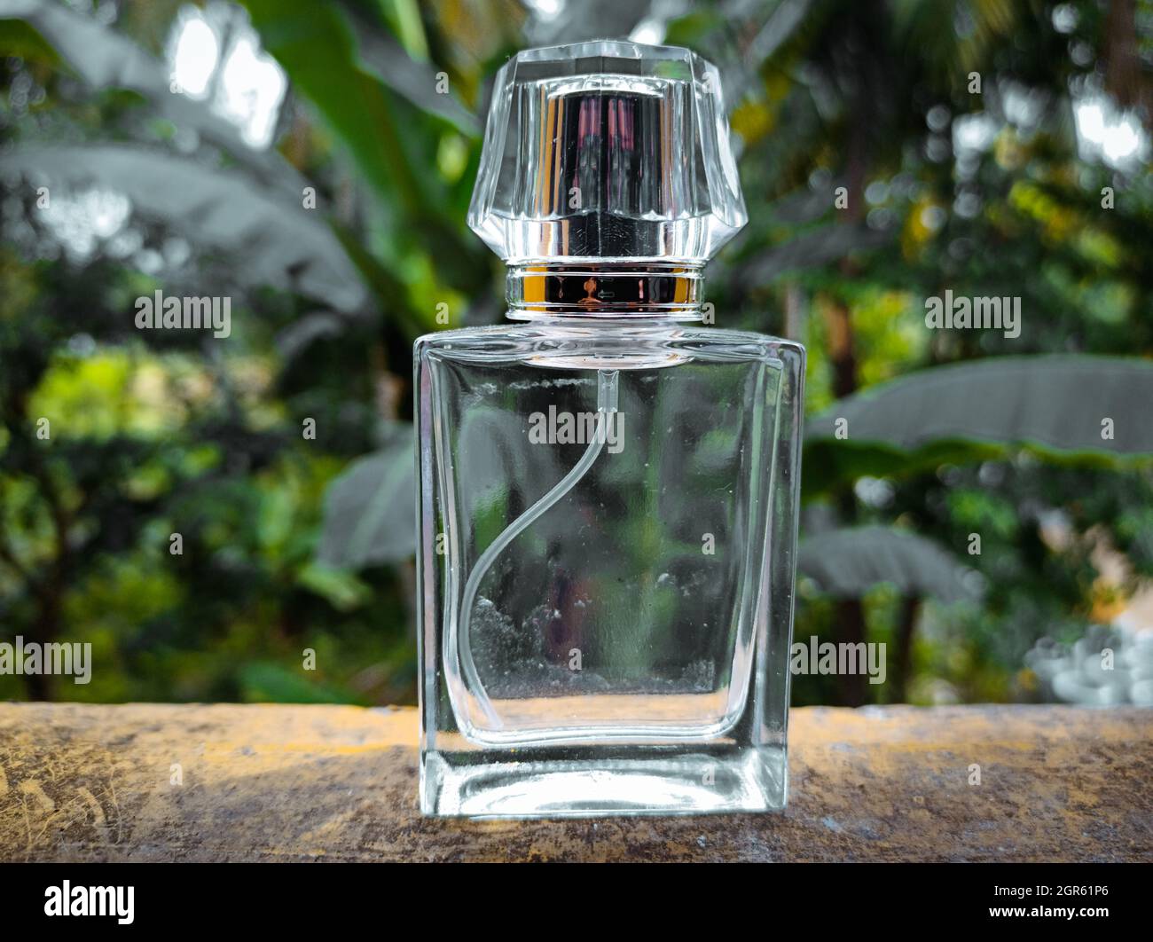 Unbranded perfume bottle hi-res stock photography and images - Alamy