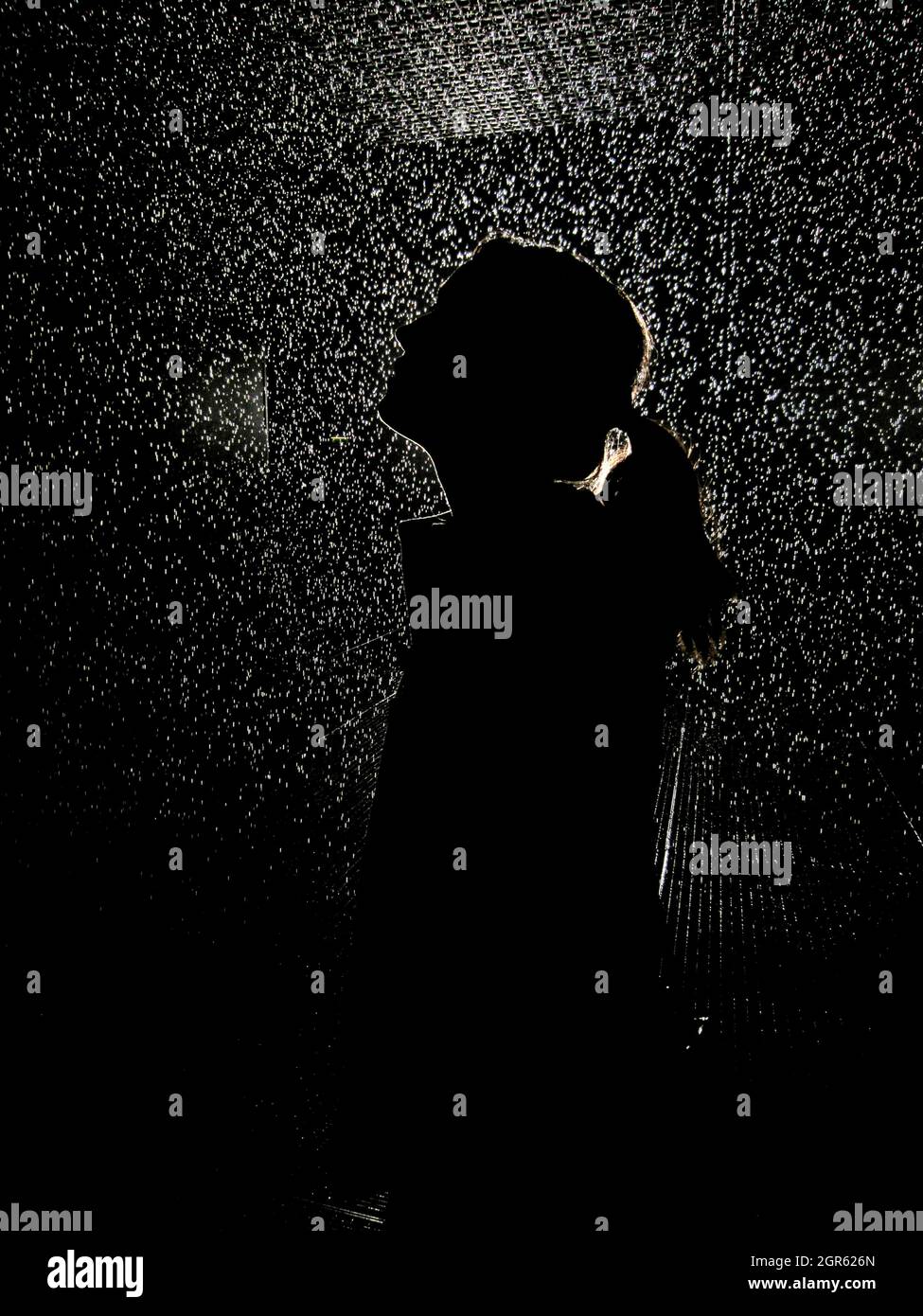 Girl falling silhouette hi-res stock photography and images - Alamy