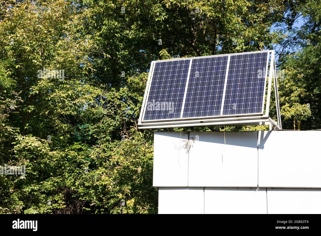 Close up shot of the solar power plant boards on the top of white ...