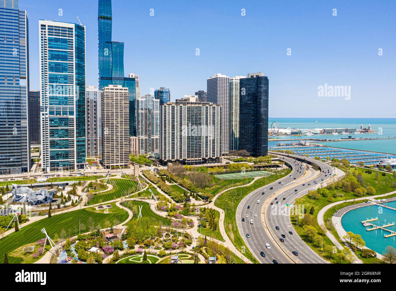 Birds eye view skyscraper water High Resolution Stock Photography and ...