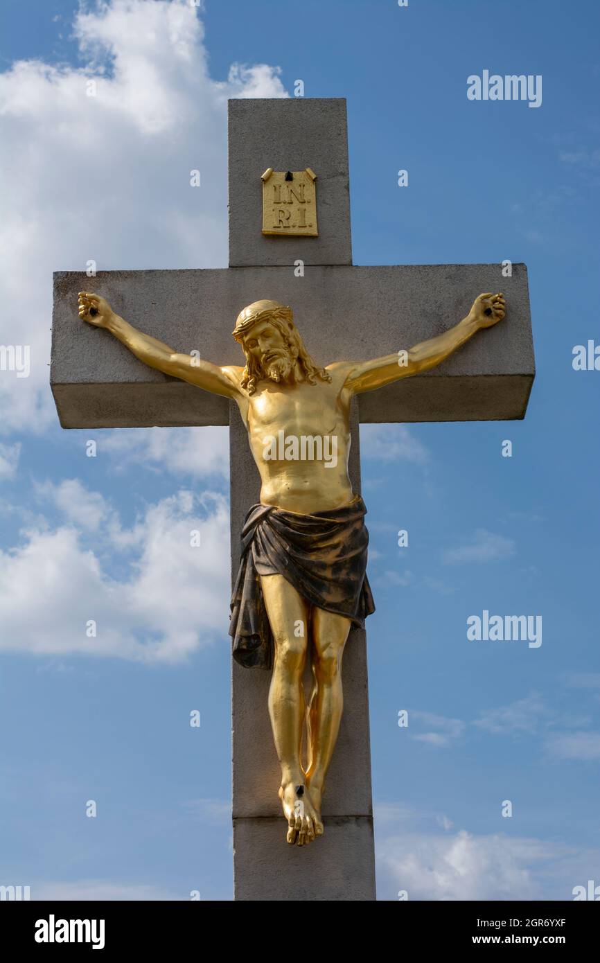 Jesus christ crucified old crucifix hi-res stock photography and images - Alamy