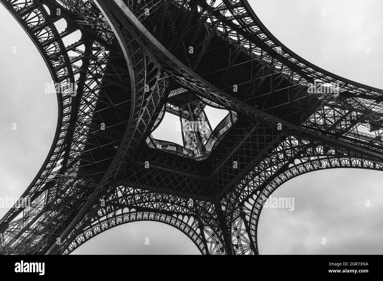 Eiffel Tower Sky Line High Resolution Stock Photography and Images - Alamy