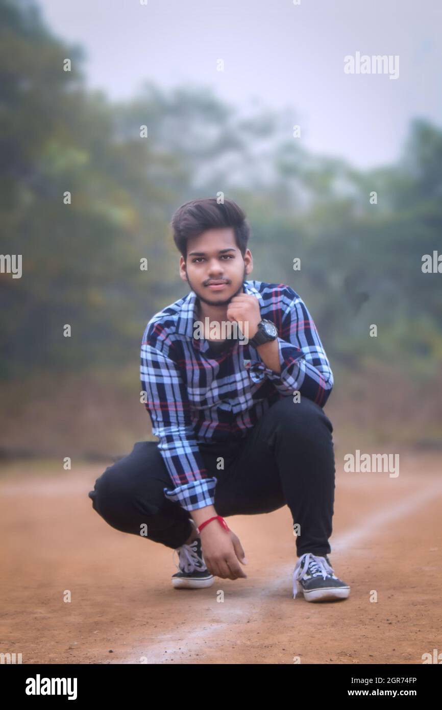 Empty block of land hi-res stock photography and images - Alamy