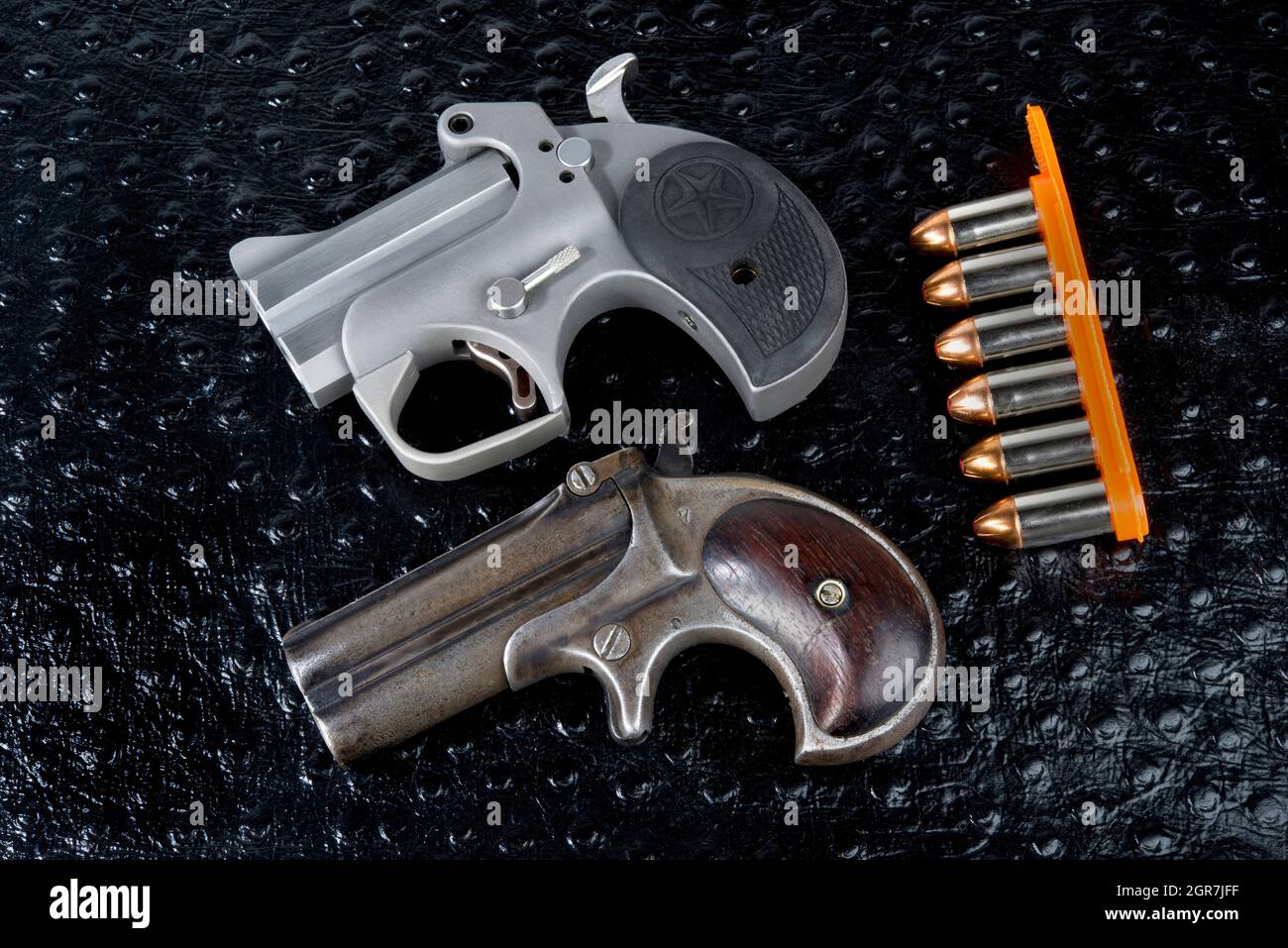 Derringer hi-res stock photography and images - Alamy