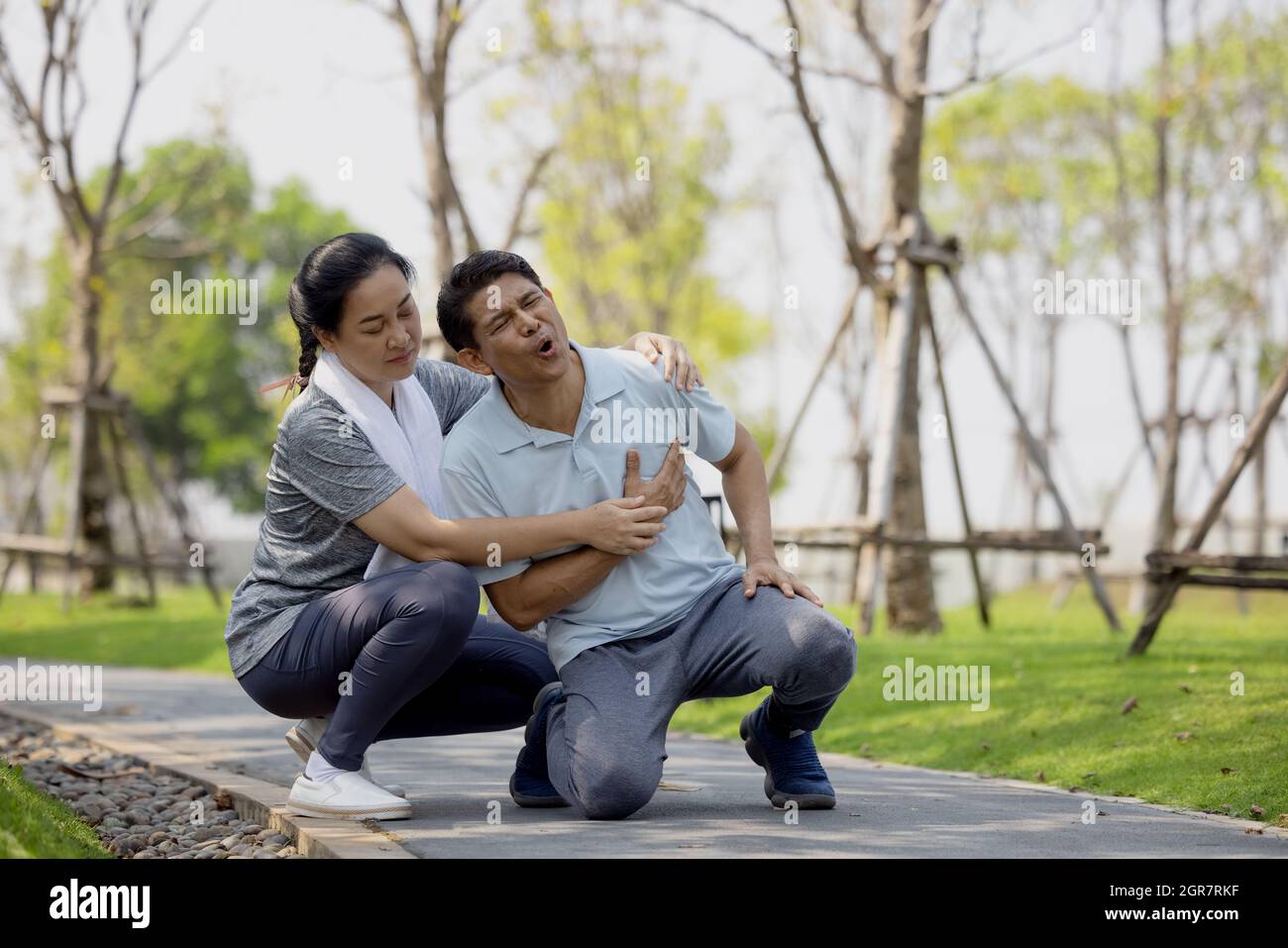 Joint problems elderly hi-res stock photography and images - Alamy