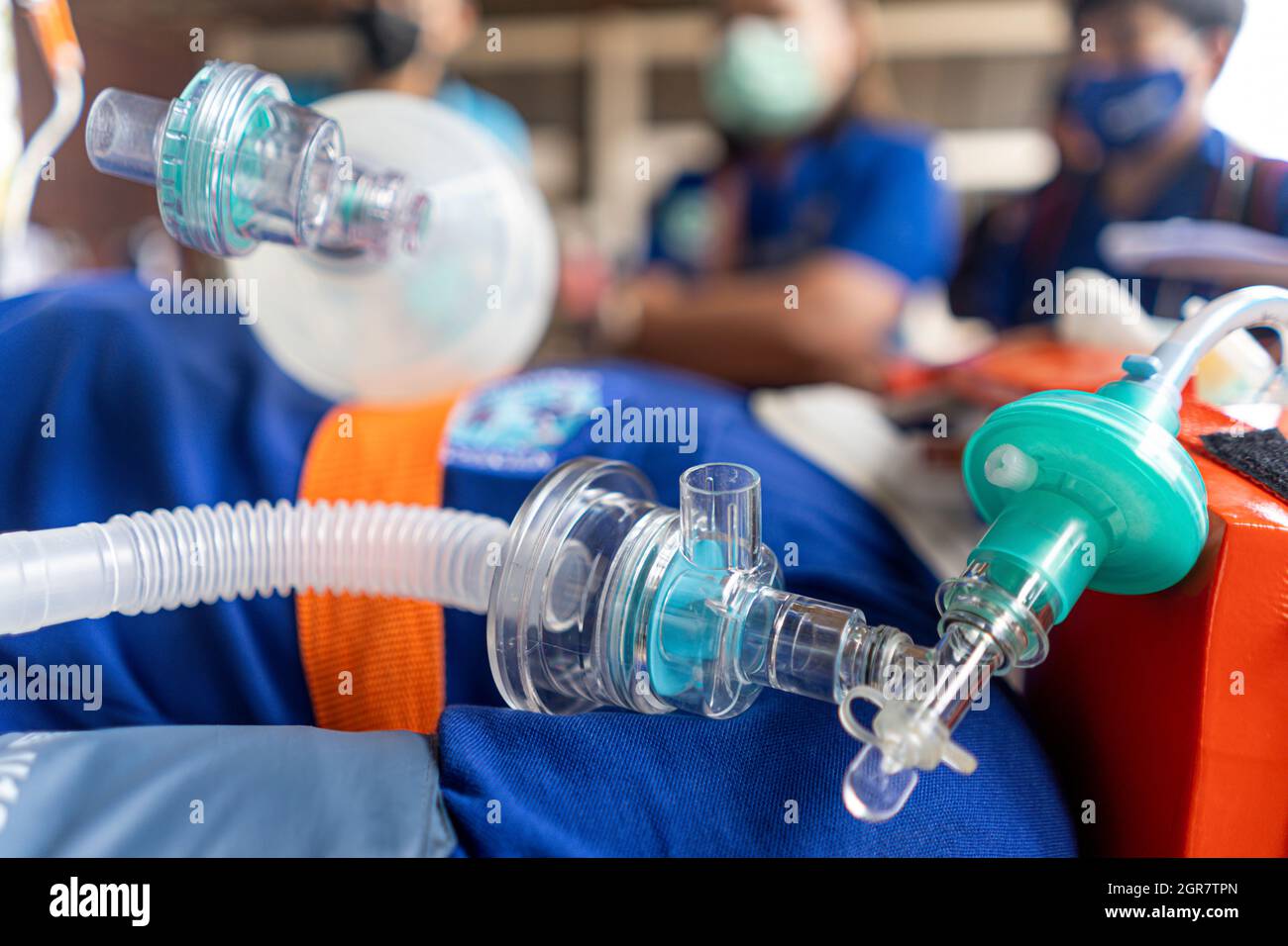 Intubation human hi-res stock photography and images - Alamy