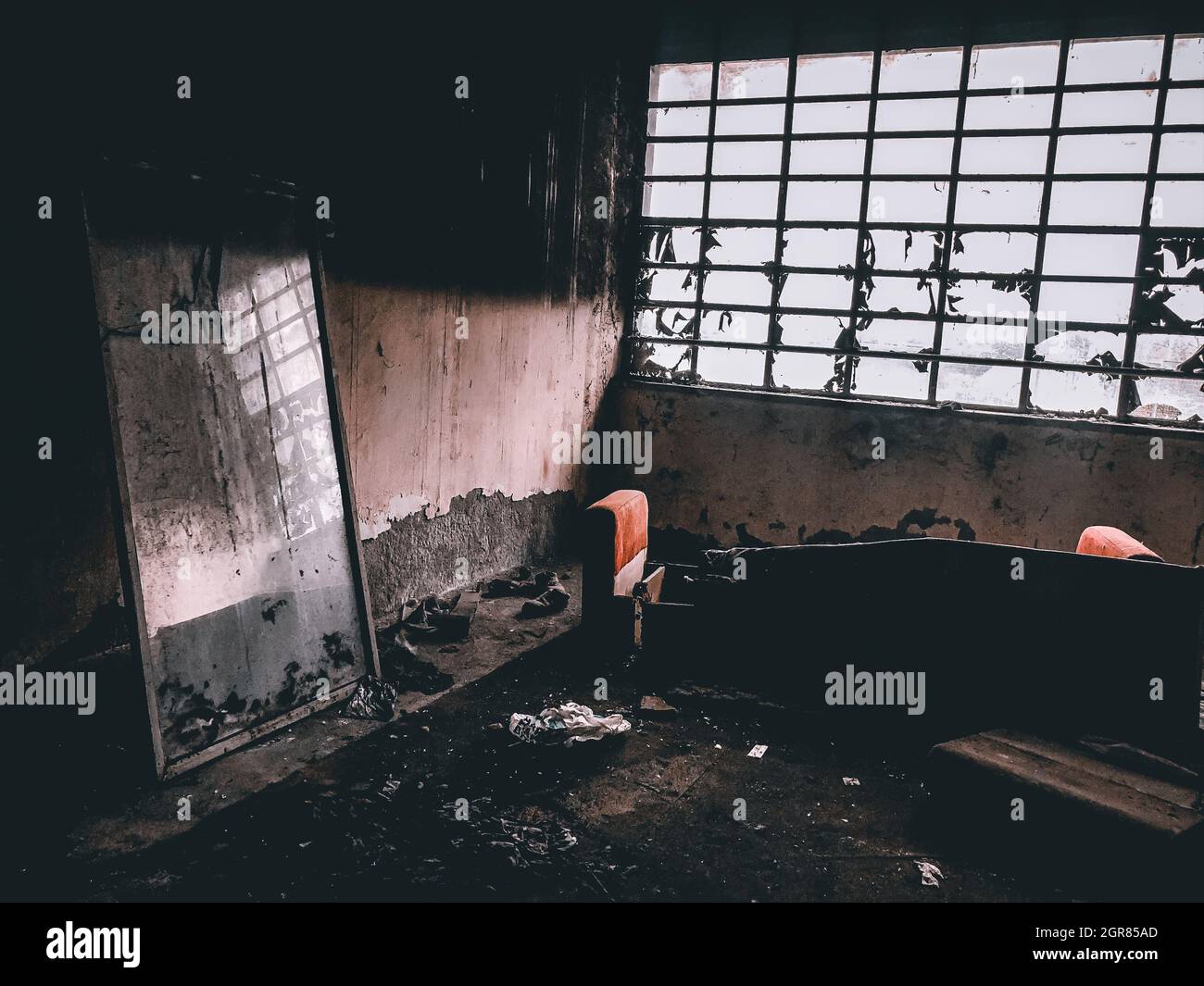 Woman House Wall Damaged High Resolution Stock Photography and Images ...