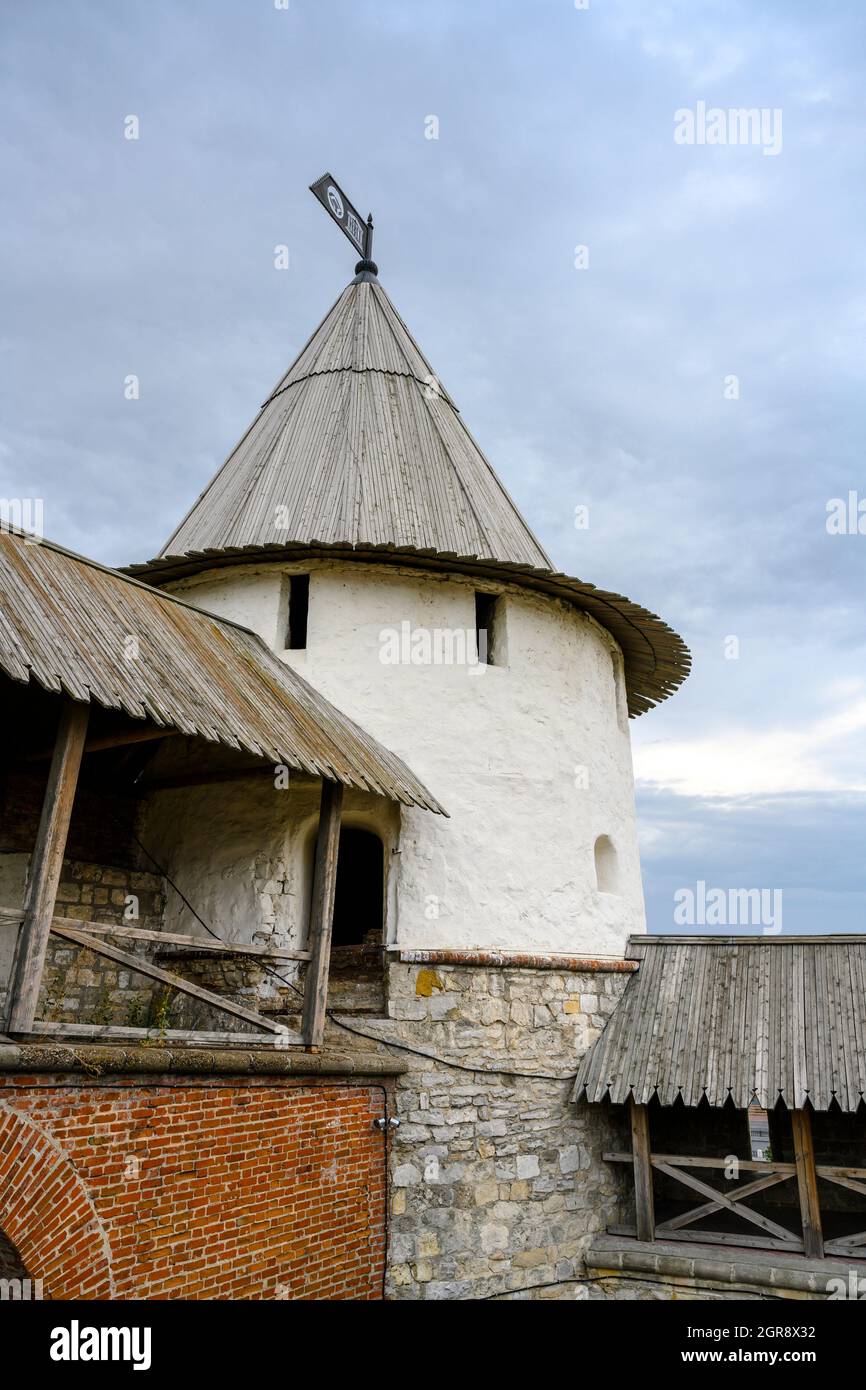 View white round watchtower hi-res stock photography and images - Alamy