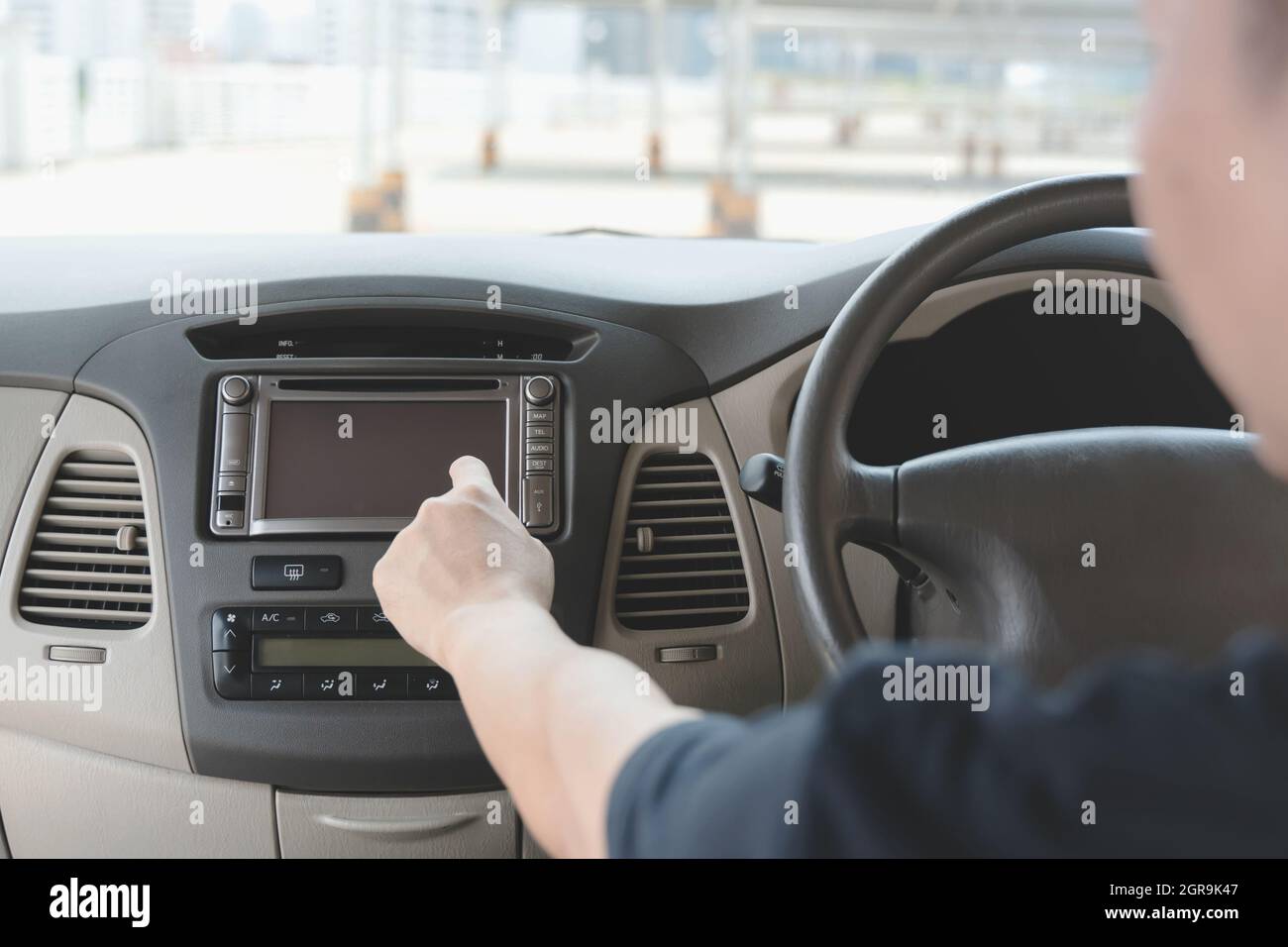 Tracking mode hi-res stock photography and images - Alamy