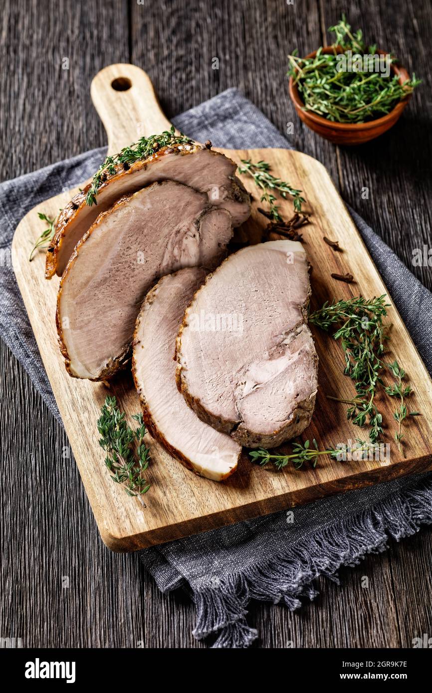 Veprova pecene hi-res stock photography and images - Alamy