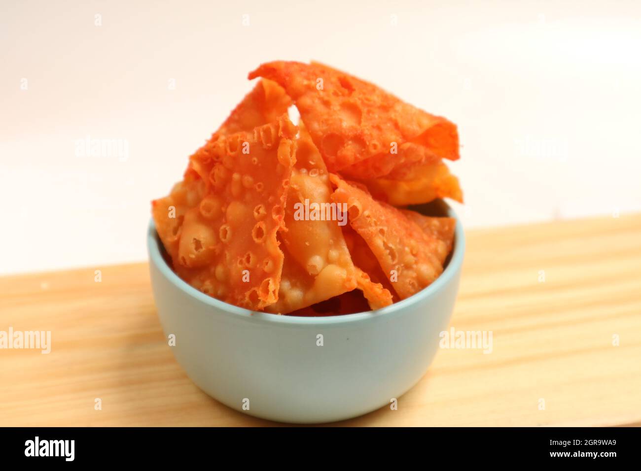 Pangsit hi-res stock photography and images - Alamy