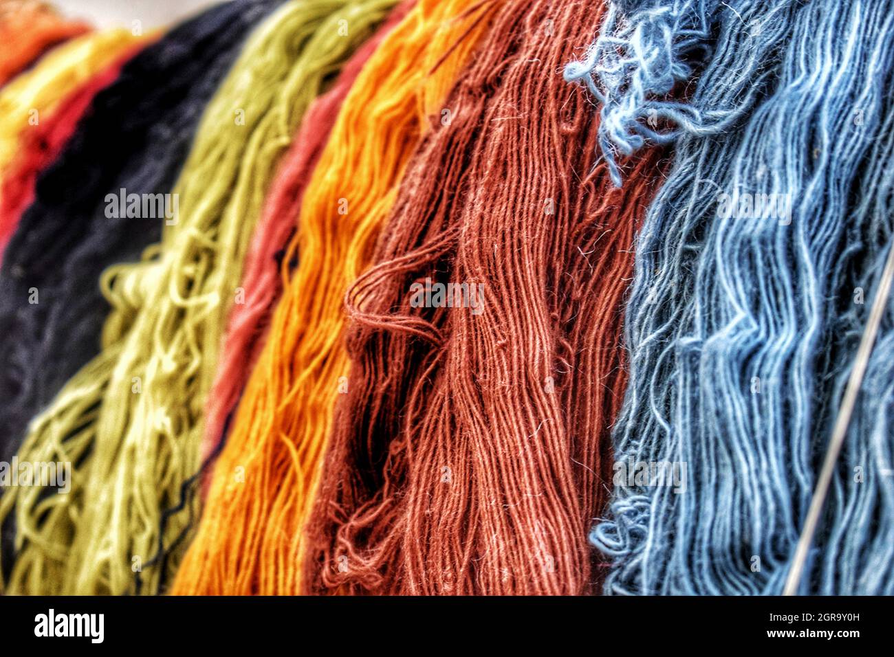Yarn In A Turkish Rug Factory Stock Photo - Alamy