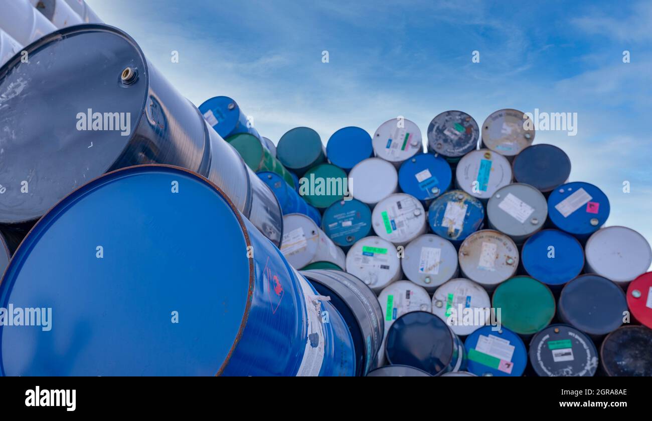 Empty oil drum hi-res stock photography and images - Alamy