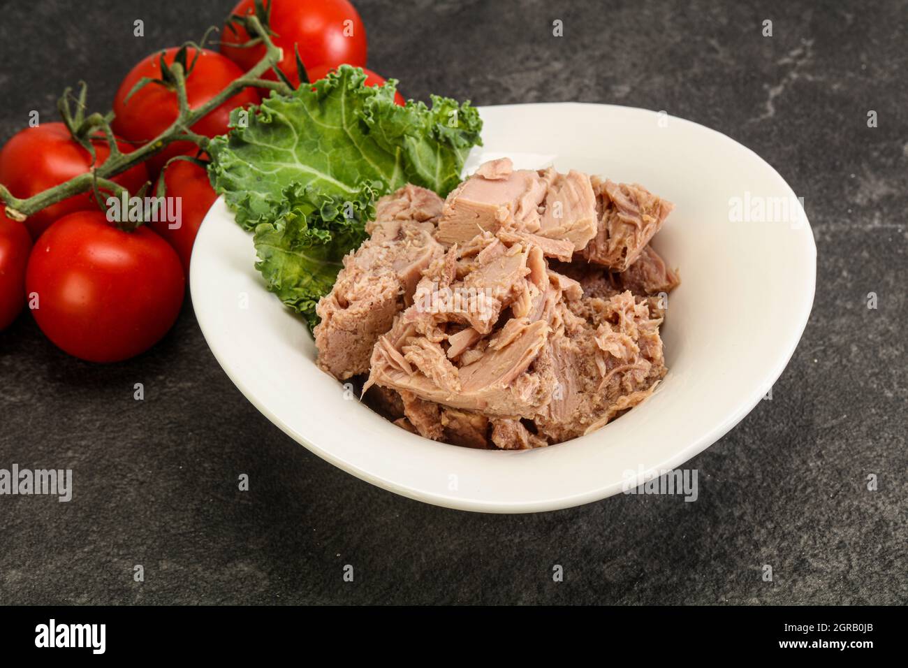 Tasty Canned tuna fillet in the bowl Stock Photo - Alamy