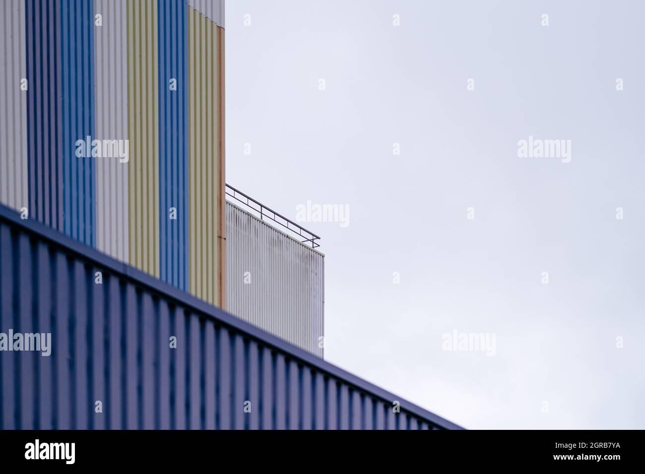 Striped building hi-res stock photography and images - Alamy