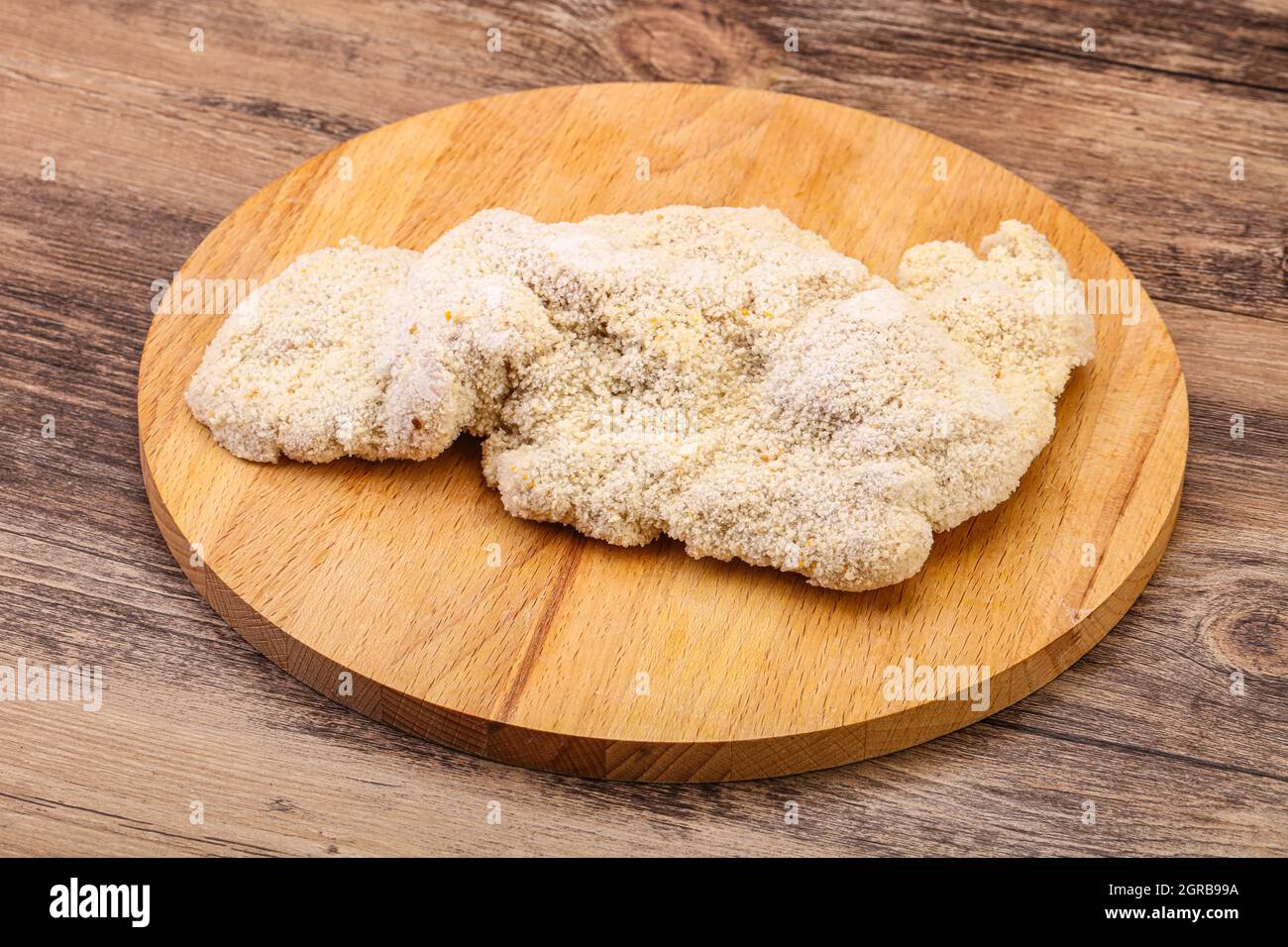 Raw pork meat schnitzel for roast Stock Photo - Alamy