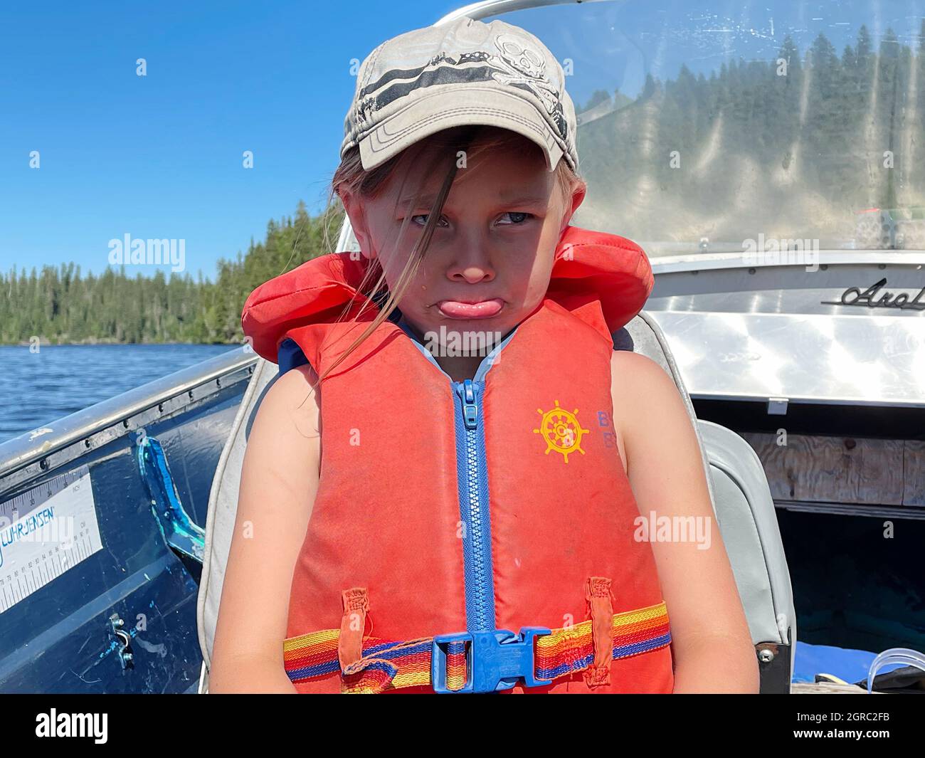 Girls boating hi-res stock photography and images - Alamy