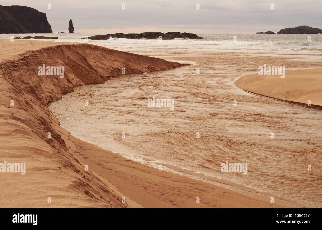 Natural sand structures on Sandwood bay, Scotland, created by flowing ...