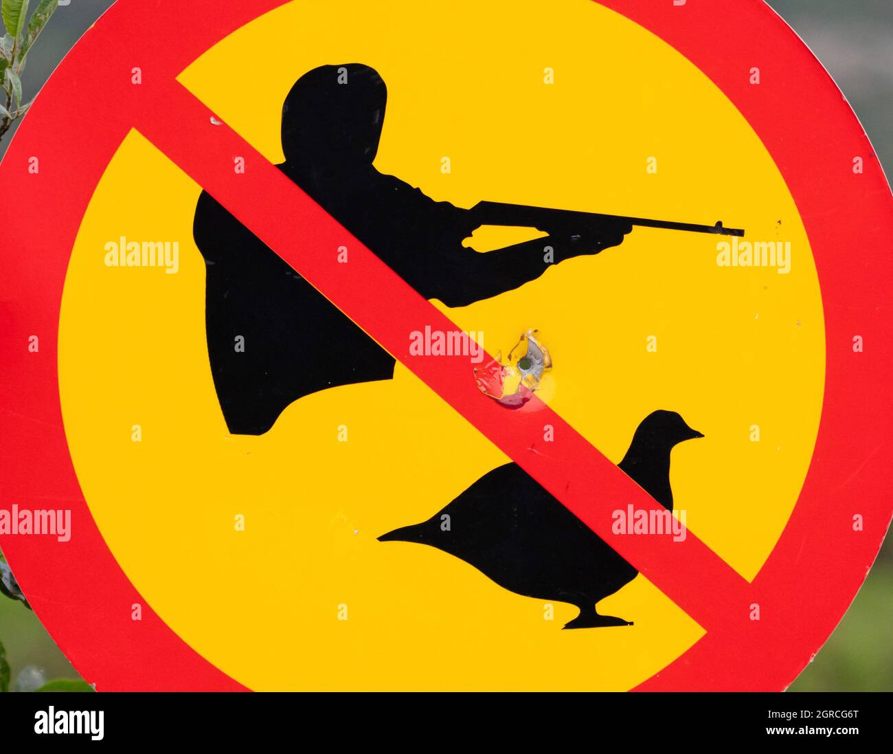 No shooting sign hi-res stock photography and images - Alamy