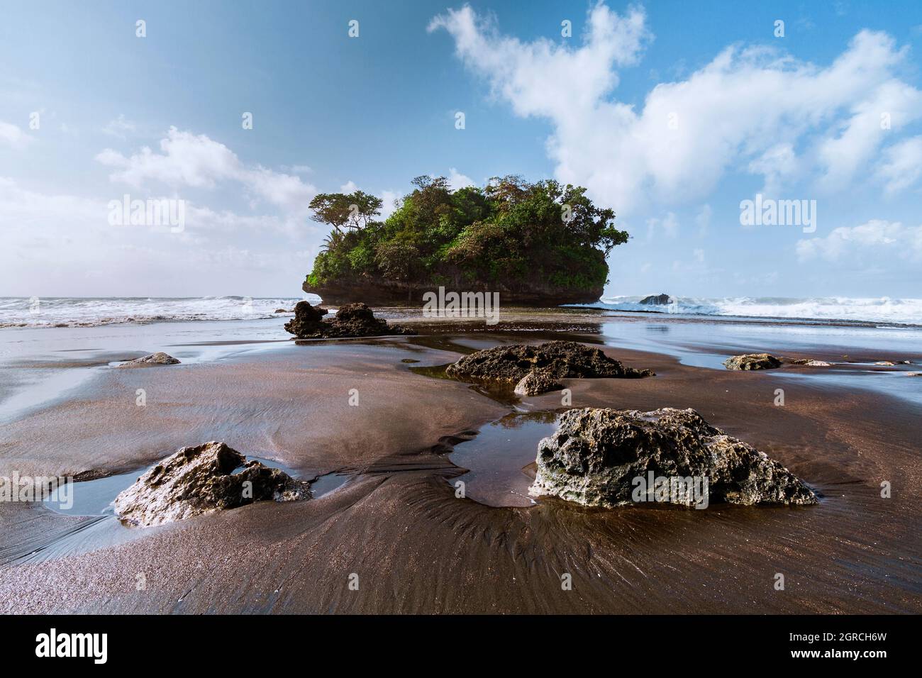 Madasari beach hi-res stock photography and images - Alamy
