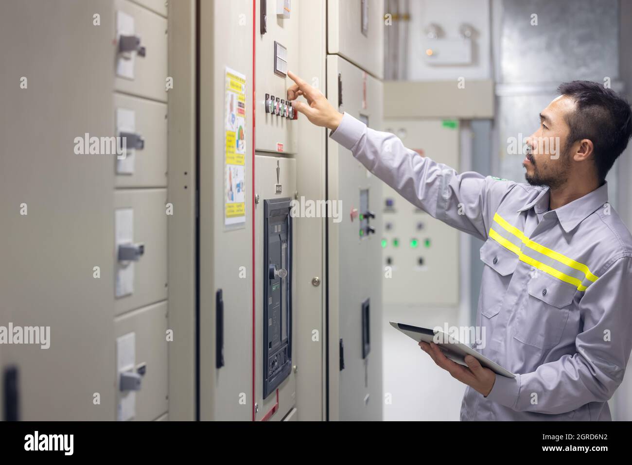Dispatch process hi-res stock photography and images - Alamy