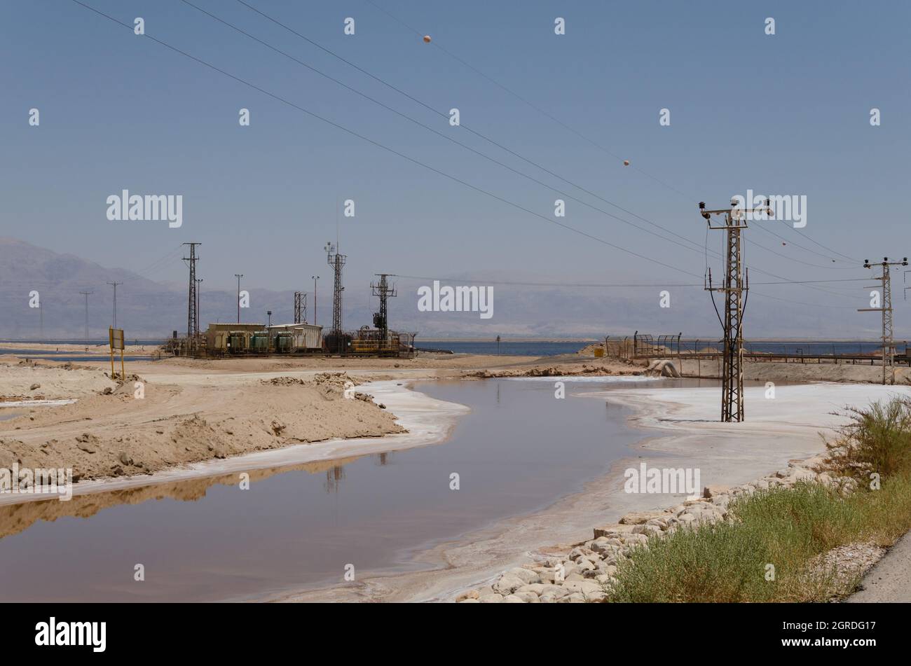 Dead sea salt production hi-res stock photography and images - Alamy