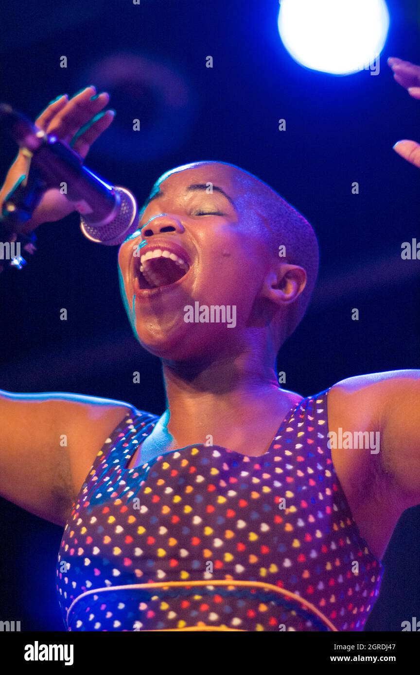 Zolani Mahola performing as part of Freshly Ground, National Arts ...