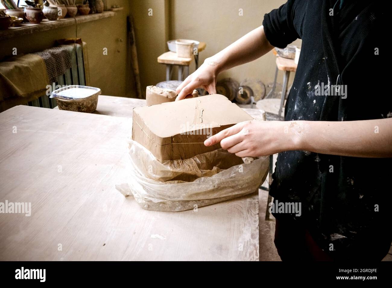 Sheet of clay hi-res stock photography and images - Alamy