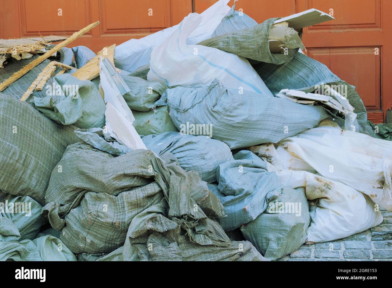 Construction waste recycling hi-res stock photography and images - Alamy