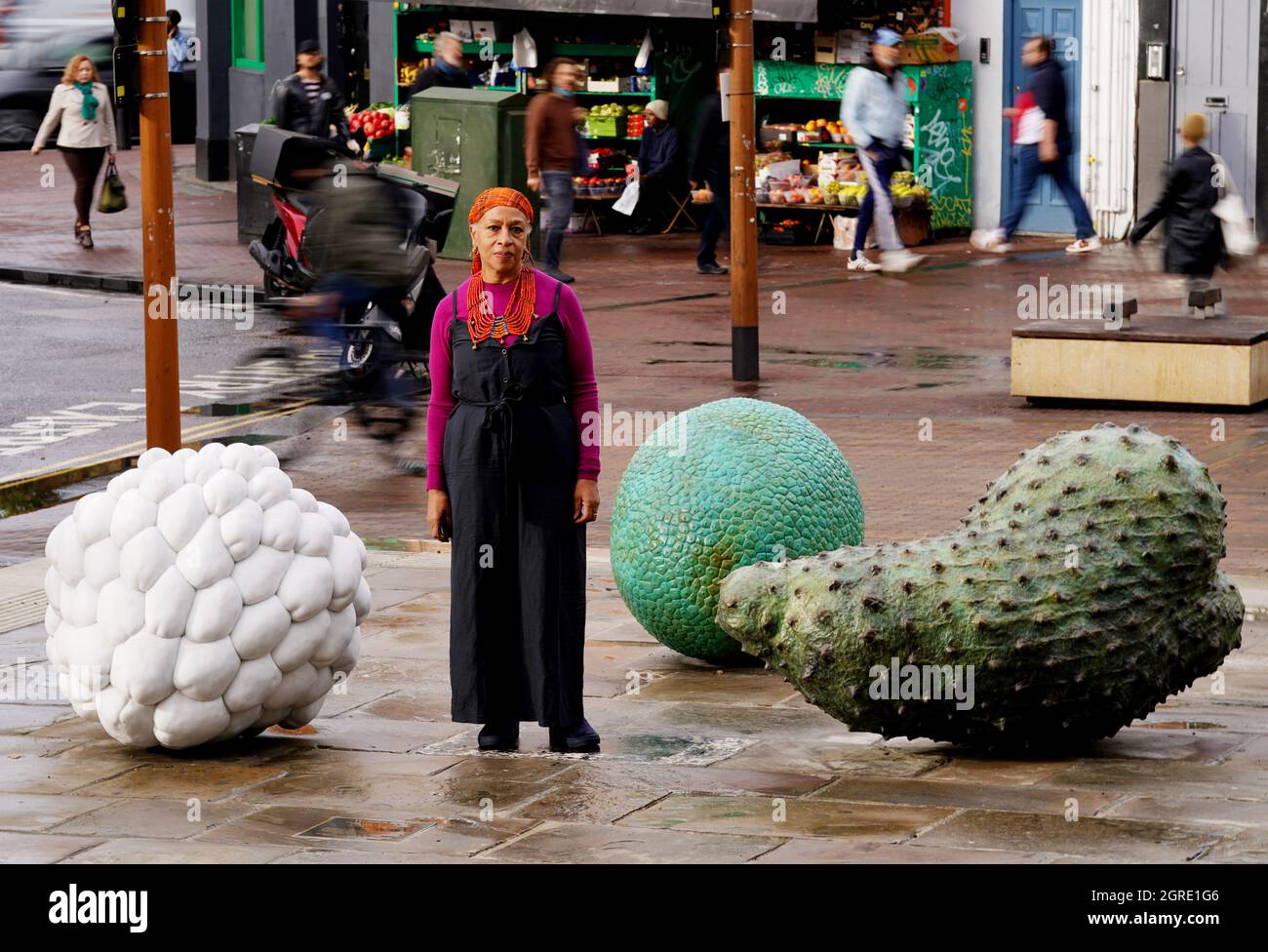 Veronica ryan sculpture hi-res stock photography and images - Alamy