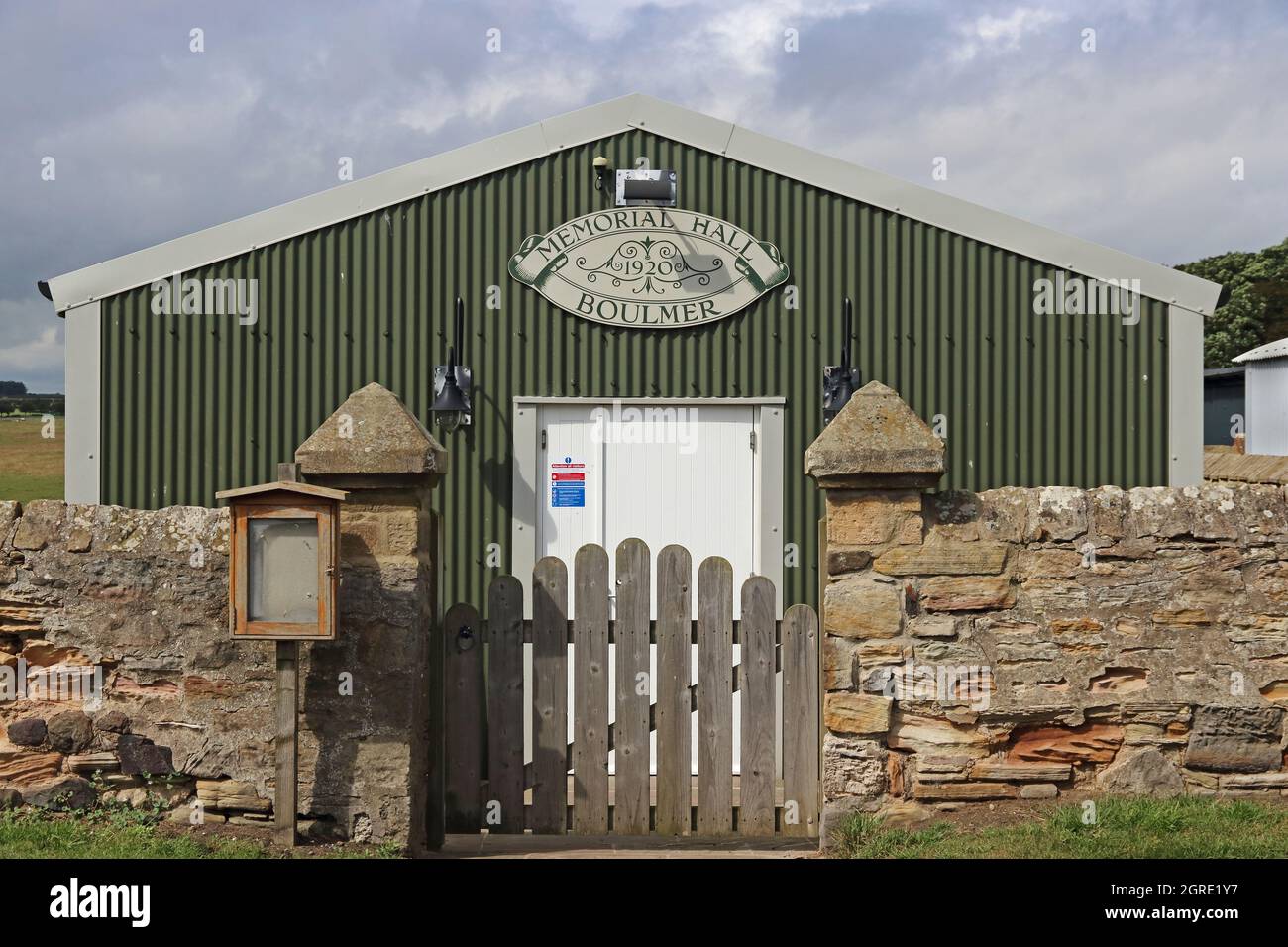 Entrance to Boulmer Memorial Hall, Boulmer Stock Photo - Alamy