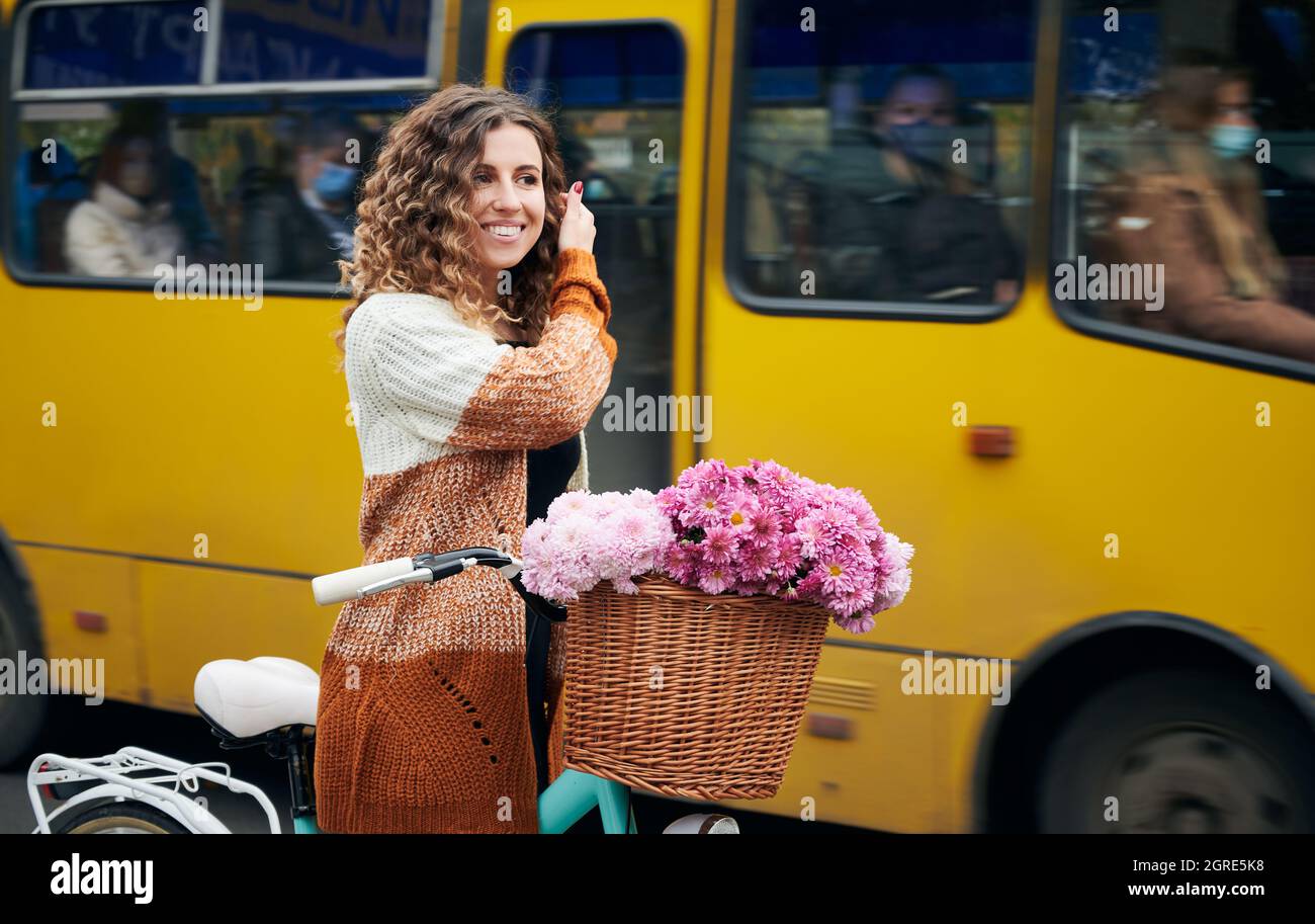 Urly hair hi-res stock photography and images - Alamy