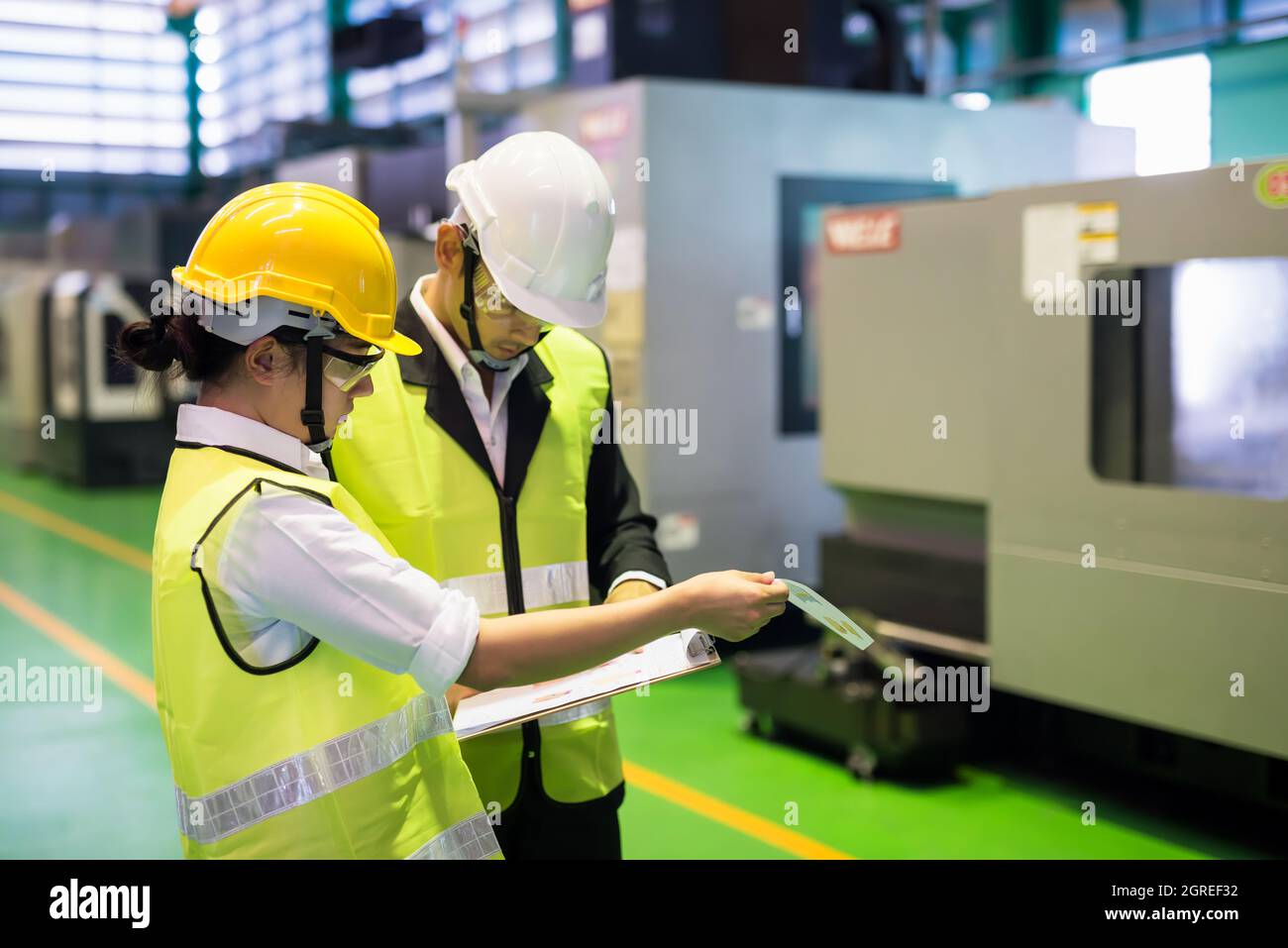 Factory manufacturing audit hi-res stock photography and images - Alamy