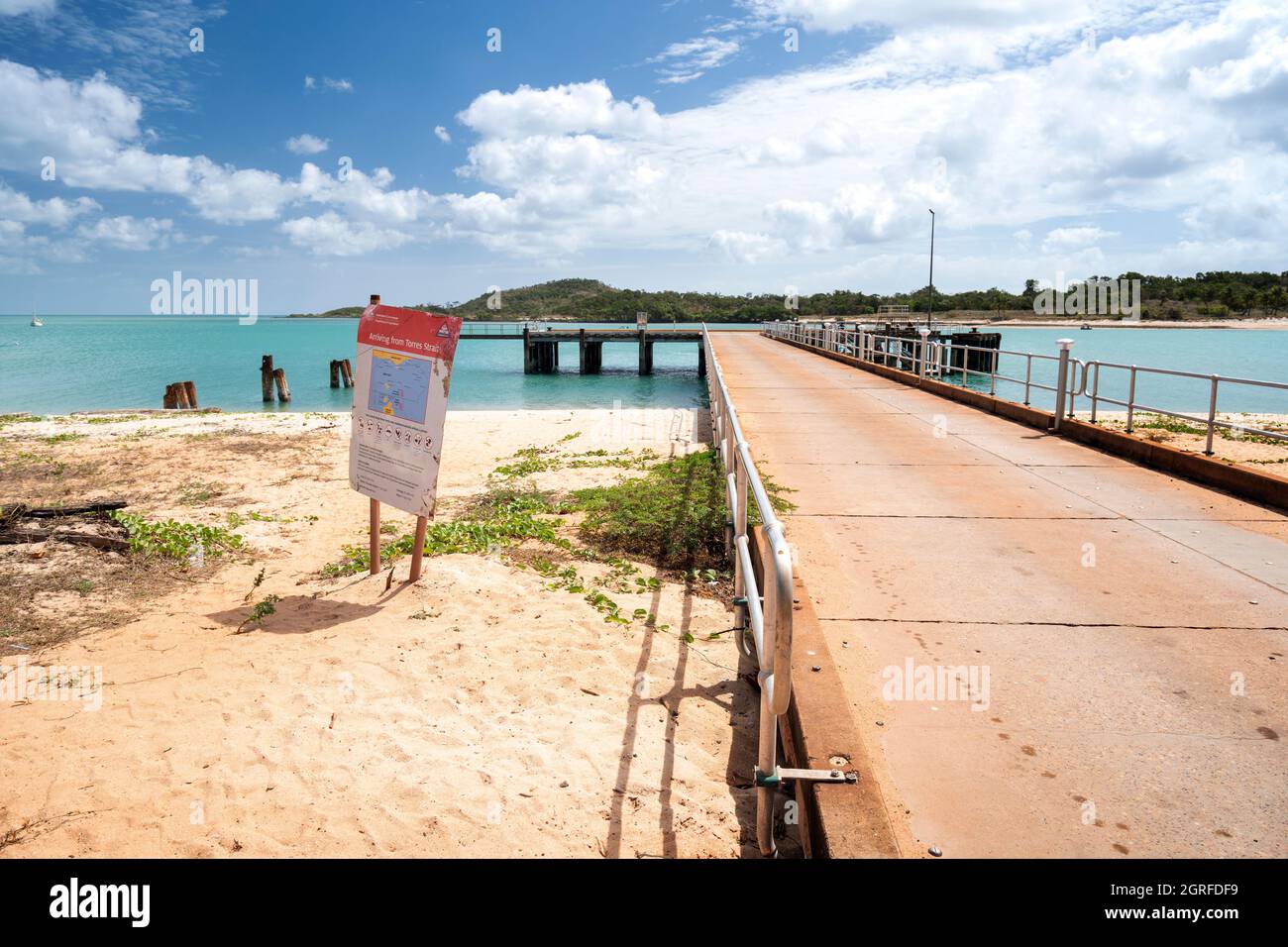 Seisia Jetty at Seisia Beach, Cape York Peninsula, Far North Queensland ...