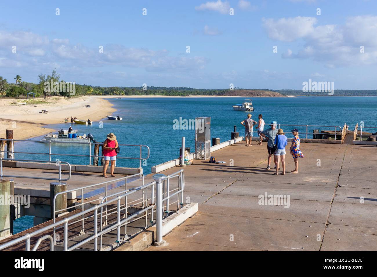 People on Seisia Jetty at Seisia Beach, Cape York Peninsula, Far North ...