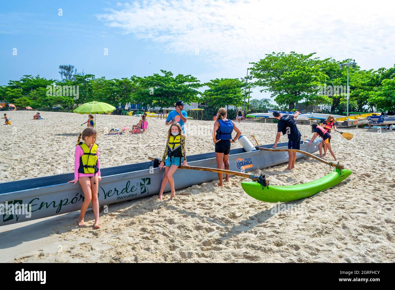 Rio de janeiro children hi-res stock photography and images - Alamy