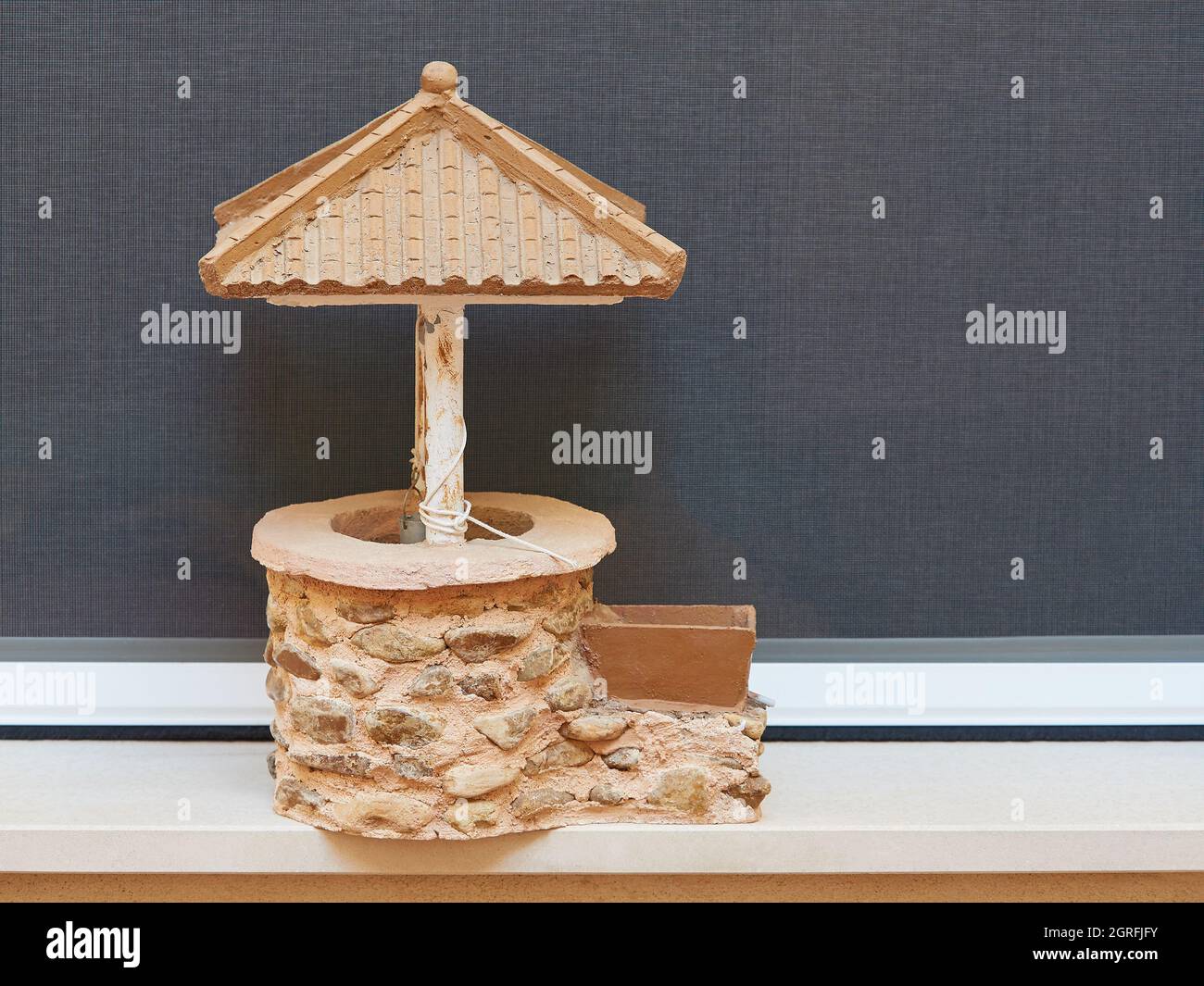 Well decoration hi-res stock photography and images - Alamy