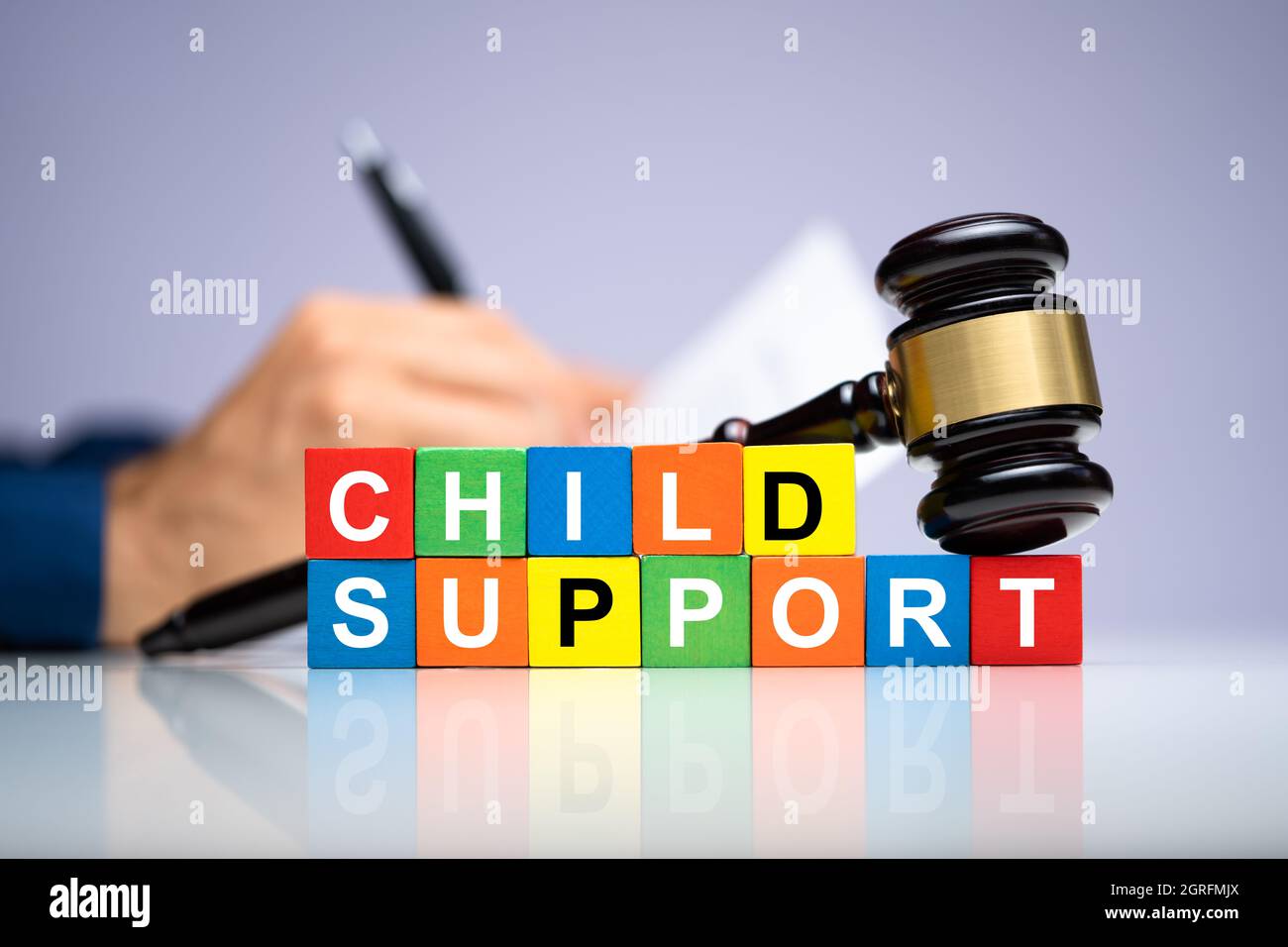 Paying Child Support After Divorce. Court Litigation Stock Photo - Alamy