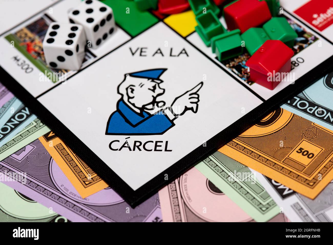 Spanish Language Monopoly Board game Stock Photo - Alamy