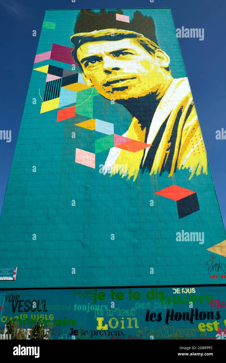 France, Haute Saone, Vesoul, Montmarin district, building, gable ...