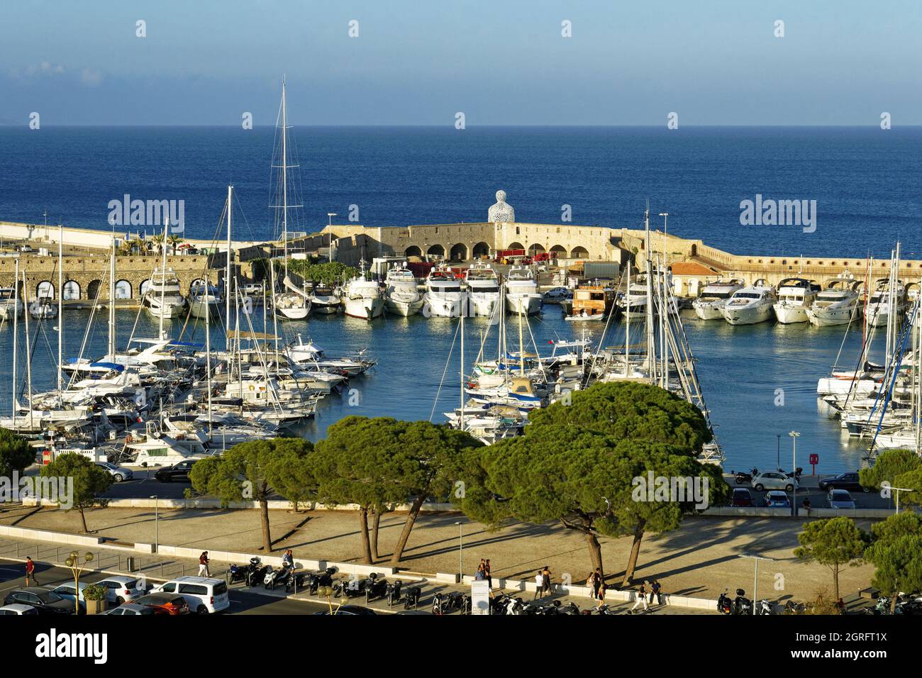 France, Alpes Maritimes, Antibes, Port Vauban and terrace of the ...